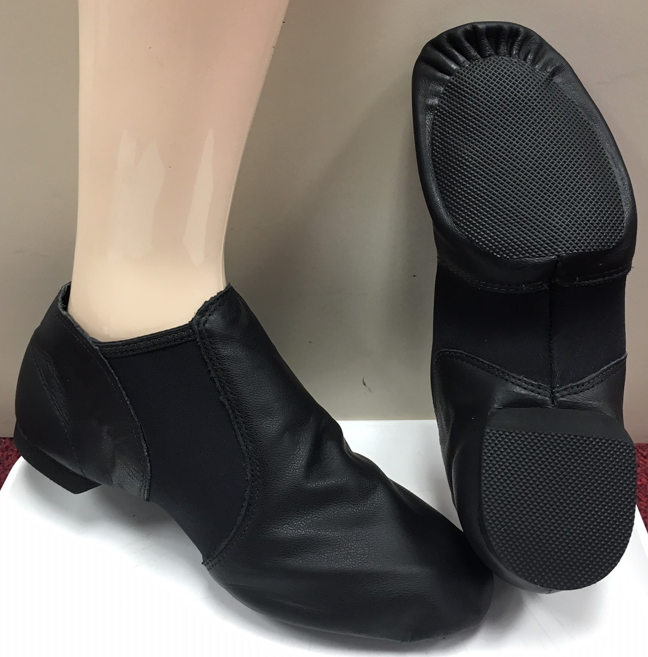 Barry's Dancewear featuring clothing from Capezio, Bloch, Russian ...